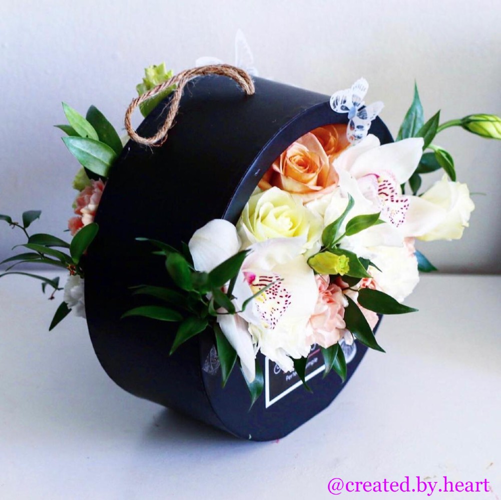 Round Shape Flower Gift Box, Black/White/Pink | W962 – Unikpackaging